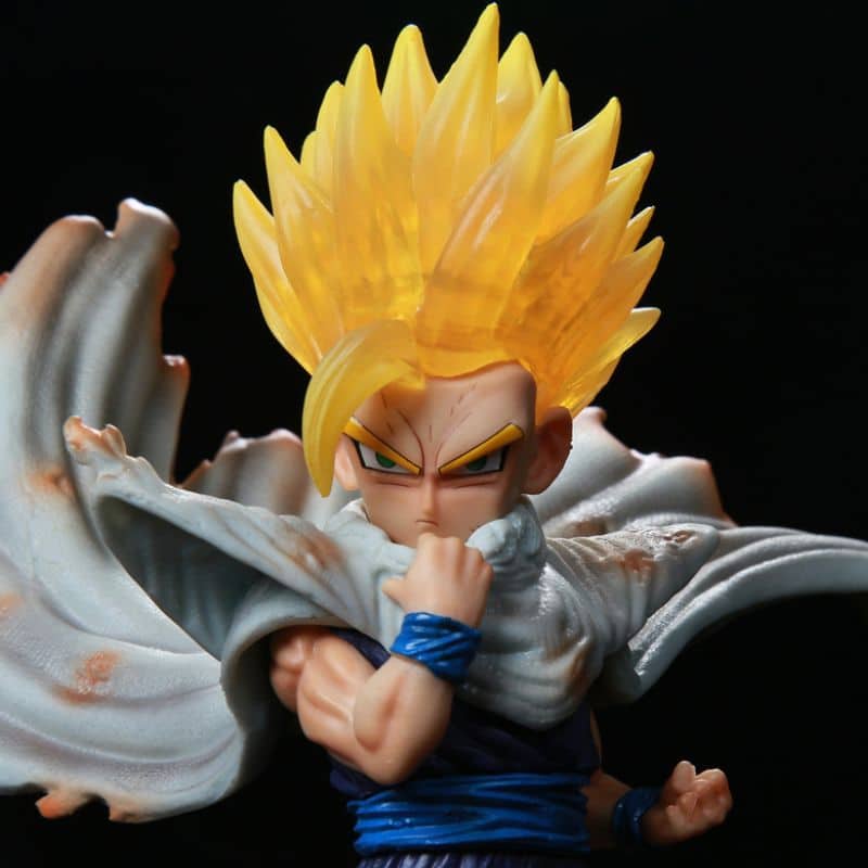Figurine Gohan Super Saiyan 2 Avec Cape 24 cm - Dragon Ball Universe